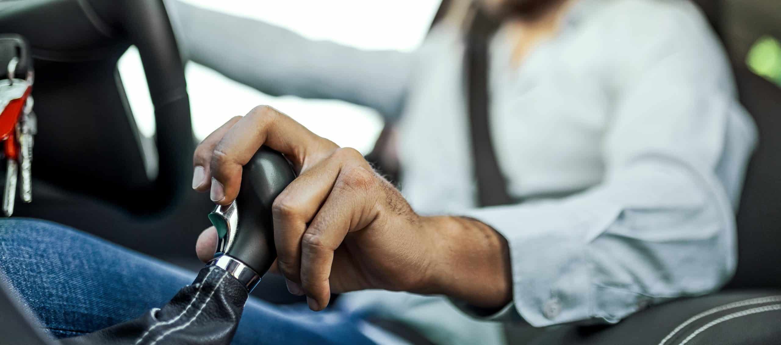 POLL: Can you drive manual? | samotor The RAA Magazine