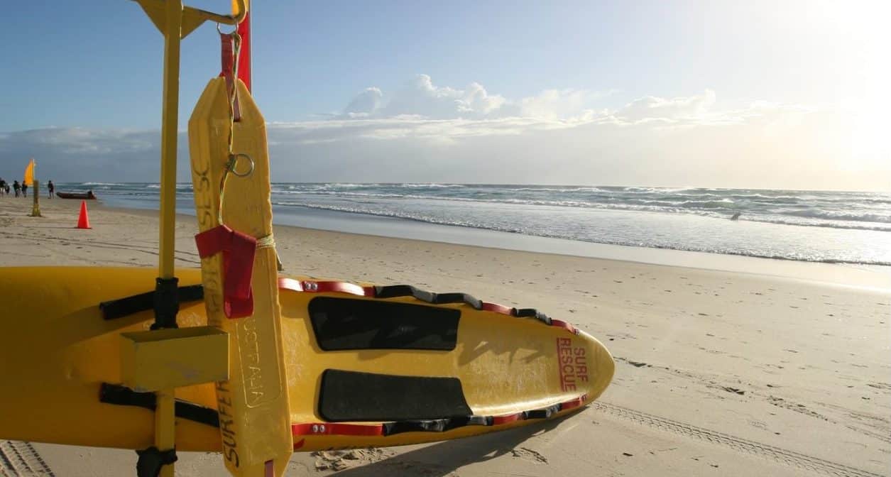 Stay safe in the surf this summer | samotor The RAA Magazine
