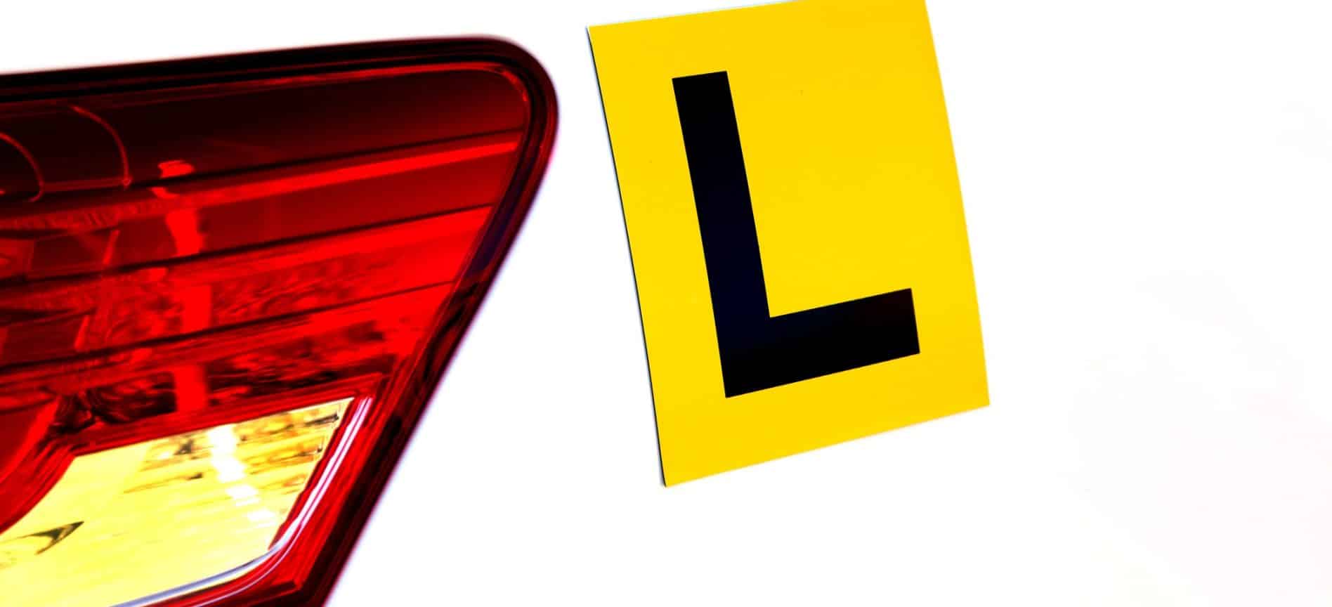 Using a phone while training a learner driver | samotor The RAA Magazine