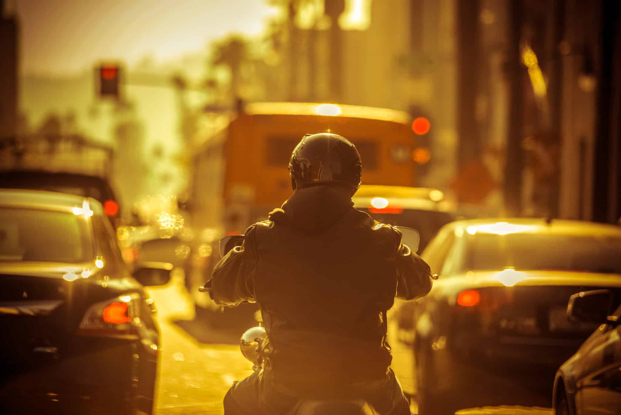 Motorcycle lane filtering 101 | samotor The RAA Magazine